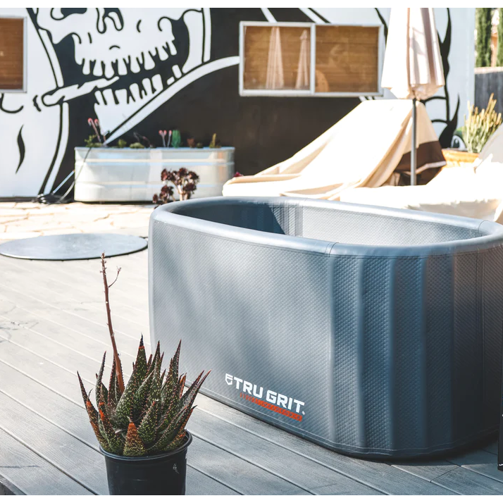 Penguin Chillers Tru Grit Inflatable Tub & Cold Therapy Chiller ...